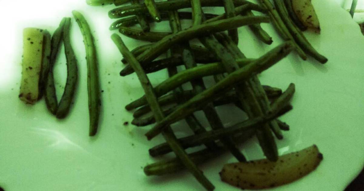 Pepper beans Recipe by Dipsikha Nandi - Cookpad