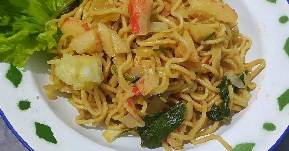 Resep Mie Goreng Crab Stik oleh Saomi Mayhai - Cookpad