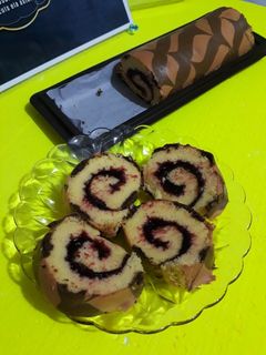 Resep Bolu Gulung Super Lembut Lembab Lentur (Cuma Oven Tangkring) oleh ...