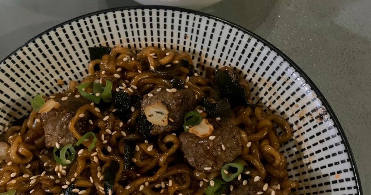 Resep Chapaguri Ramdon Parasite oleh Kitchentells - Cookpad