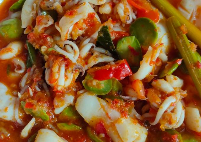 Resep Cumi balado pete oleh Nyny Cooking - Cookpad