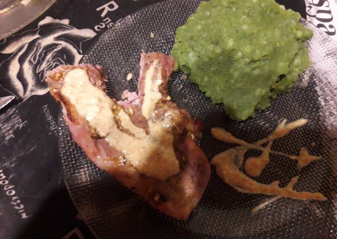 Paleta de cerdo asada con salsa de almendras y nueces Receta de Pablo ...