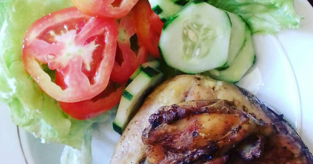 Pollo Al Horno Con Ensalada Ligera Receta de shalymar- Cookpad
