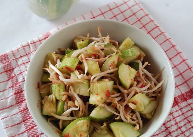 Resep Asinan Timun Toge oleh Dian Purnamawati (Bunda Rasyid_Putri_Zahra ...