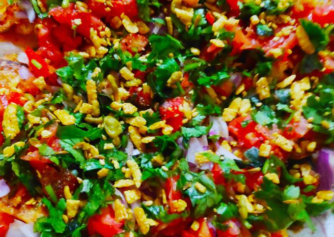 Tawa Bread Pakoda Chat Recipe by Reena Andavarapu - Cookpad