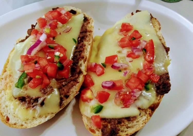 Molletes Receta de Claudia Garcia- Cookpad