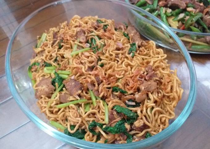 Resep Mie goreng daging oleh yekti - Cookpad