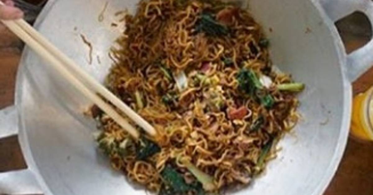 Resep Mie Gaban Simple oleh Chef Rendra - Cookpad