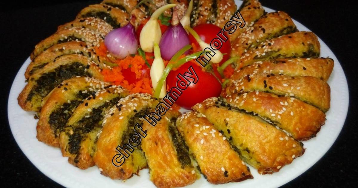 طريقة عمل 🍞🥐عجائب تشكيل العجينة المورقه 🥐🍞 على اصولها بطريقة سهلة ...