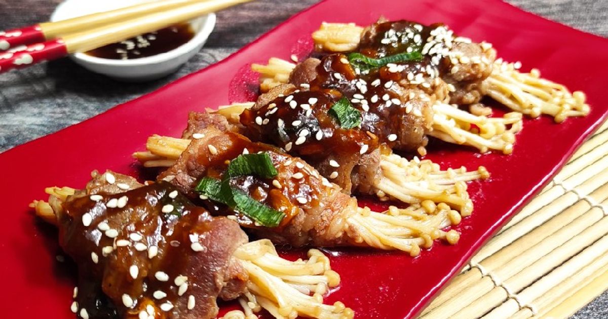 Resep Enoki Smoked Beef Bacon Roll oleh Nadia Santoso - Cookpad