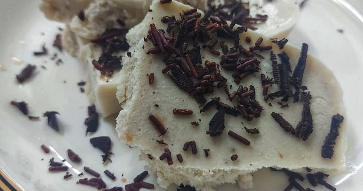 Banana Ice Cream Recipe by Maha Faraz - Cookpad