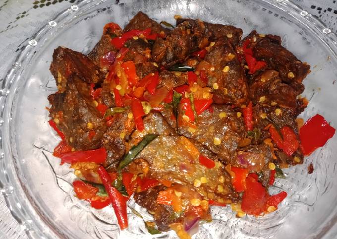 Resep Dendeng paru daun jeruk oleh Virgo's Kitchen - Cookpad