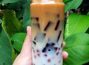 Resep Es Jelly Susu Kekinian yang Segar: Mudah Dibuat & Cocok Dijual!