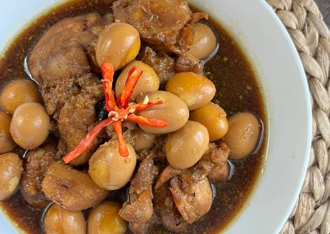Resep Semur Telur Puyuh Paha Fillet oleh Mimi 4A Cookery - Cookpad