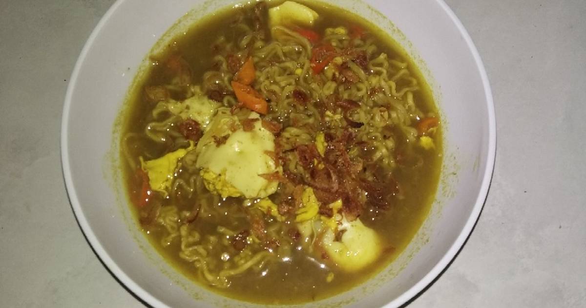 Resep Mie Kuah Kare Ala Indomie oleh Reda Subagio - Cookpad