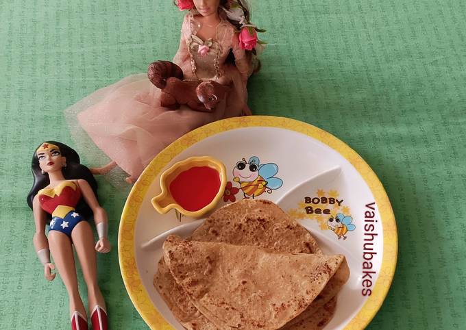 Sweet Paratha/ Cheeni ka Paratha Recipe by Vaishali Suhas - Cookpad