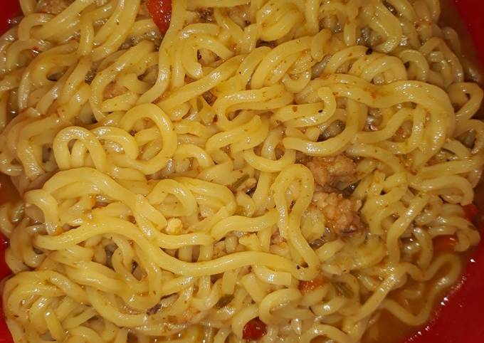 Seafood indomie with fish chunks Recipe by Tèèèmš kitchen - Cookpad