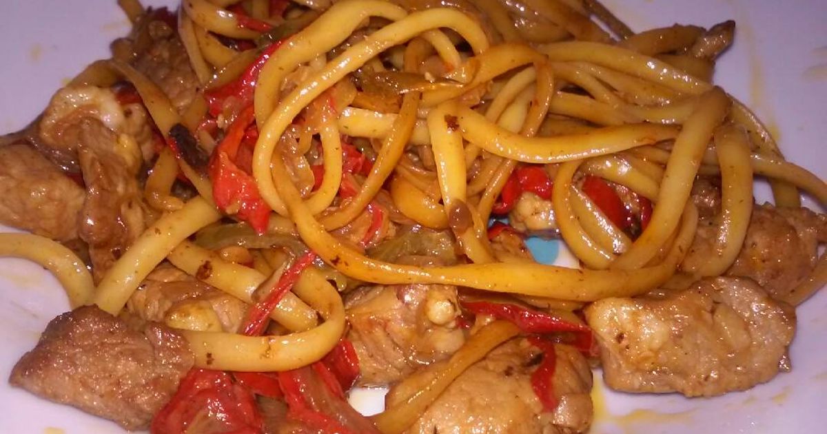 Tallarines Con Boletus, Secreto Y Soja Receta de manuel- Cookpad