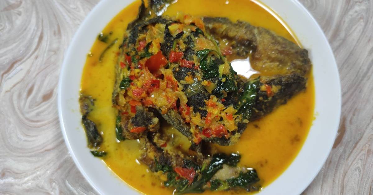 Resep Mangut Lele Bumbu Autentik oleh Bunda Misyauqina - Cookpad