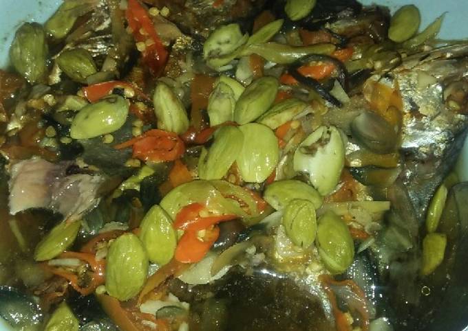 Resep Tim ikan asin peda pete oleh AJengg Triyani Rizqii - Cookpad