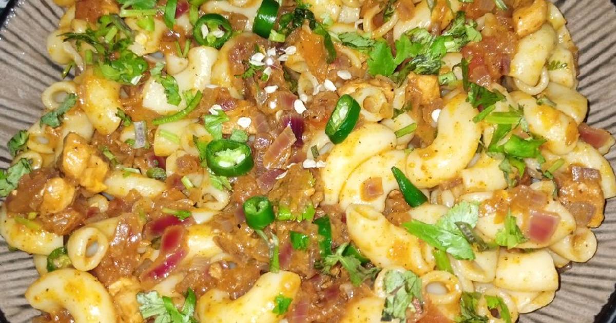 Curry Macaroni Recipe by Surhaan Tahir Wafai - Cookpad