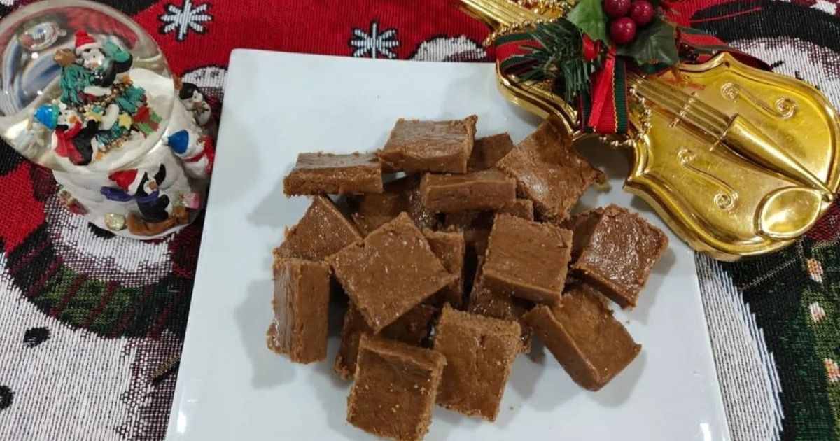 Chocolate Walnut Fudge Recipe by Leander Fernandes - Cookpad