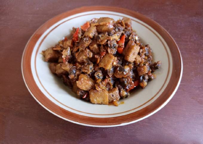 Resep Krengsengan kerang tude +tempe menjes oleh Devi Aini - Cookpad