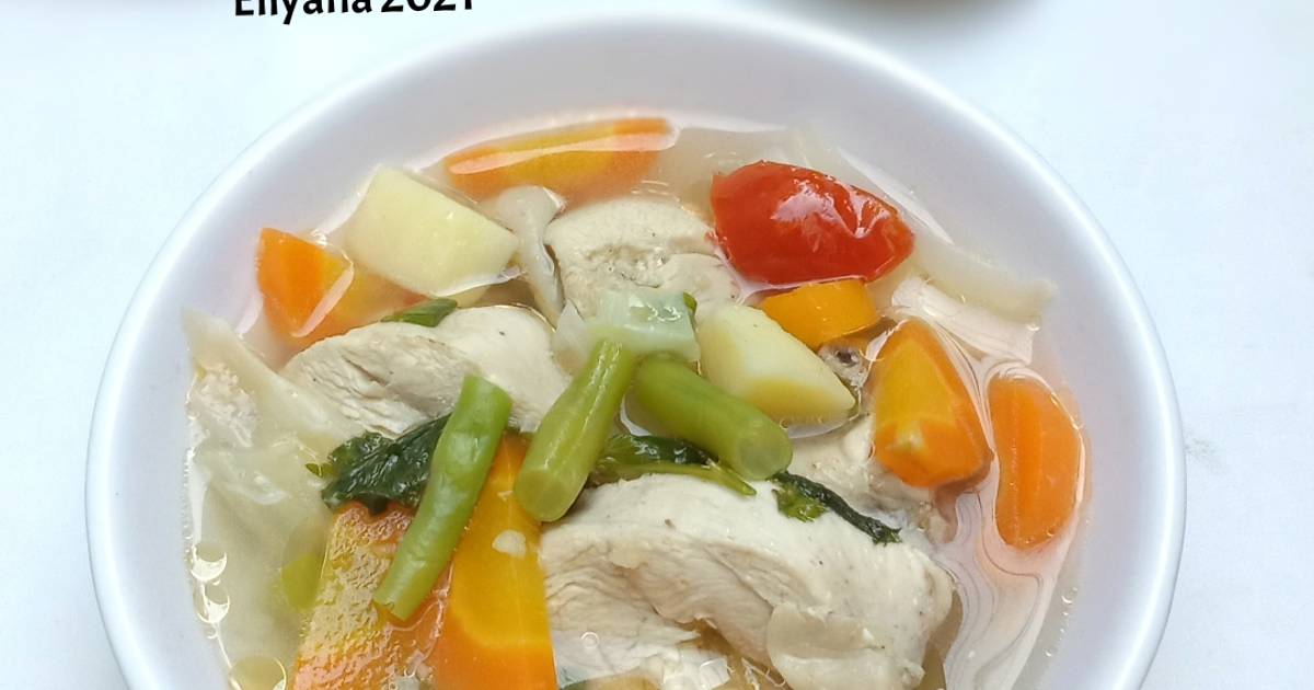 Resep Sop Ayam bumbu pala oleh Eli Yana Dwi Lestari - Cookpad