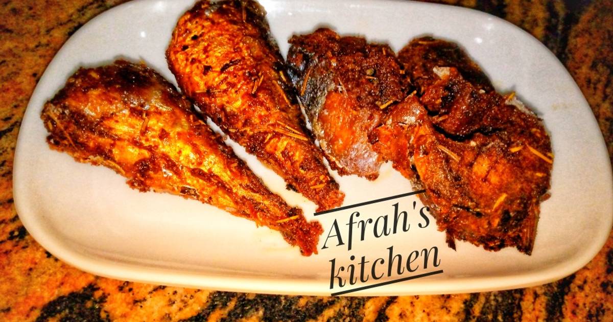 Rosemary fried fish girki daga Afrah's kitchen - Cookpad