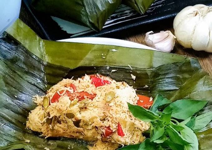 Resep Botok lamtoro tahu tempe oleh Anugerah Patricia Putry - Cookpad