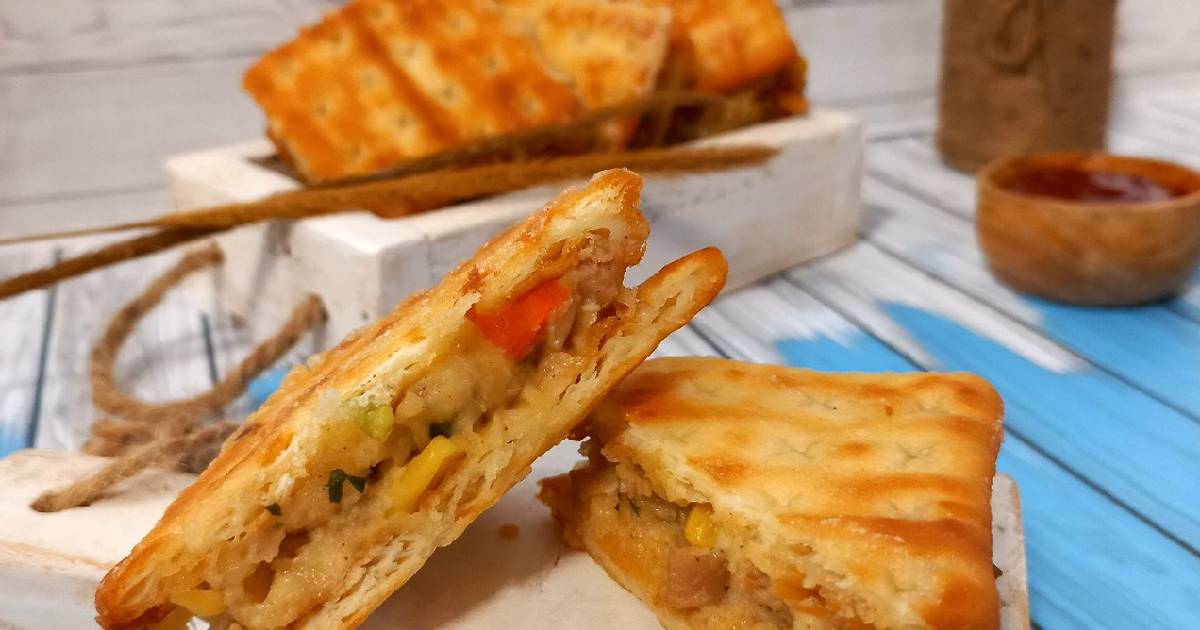 Resep Cracker with Vege Cheese Ragout oleh Andy - Cookpad