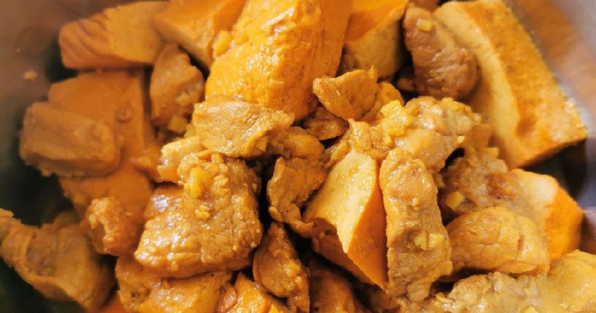 Resep Babi Tahu Kuning Kecap oleh Mommy DJ - Cookpad