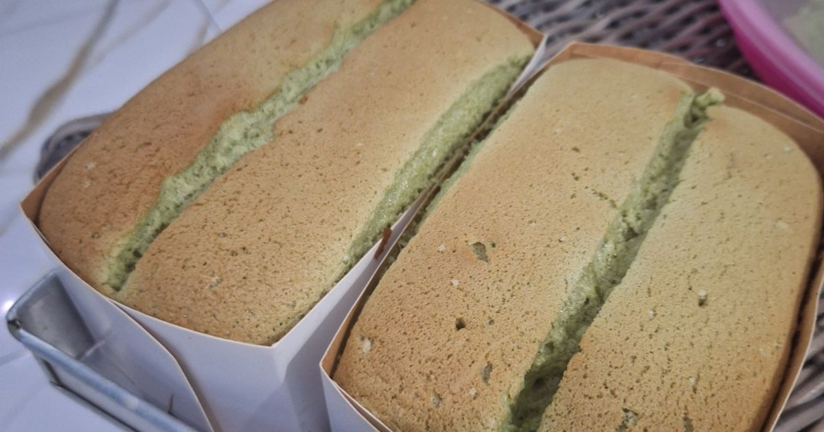 Resep Chiffon Pandan Loyang Kertas oleh Aniek Sulistyorini - Cookpad