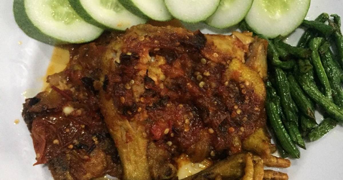 Resep Ayam penyet sambel cobek ala Sean 🤤 oleh sean - Cookpad
