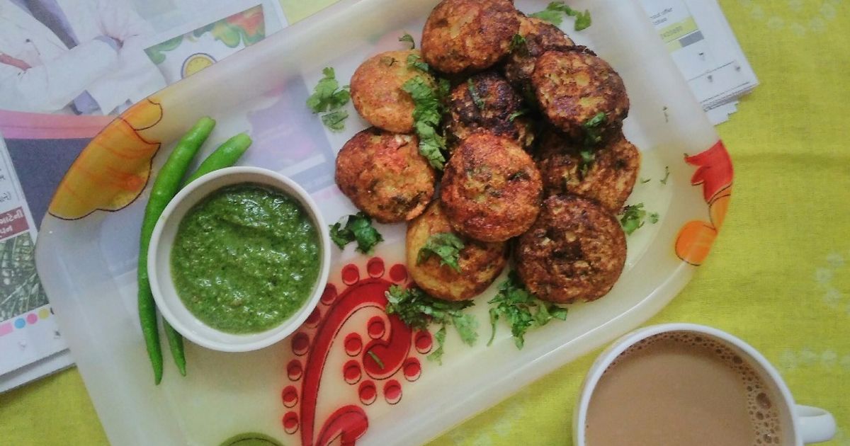 Veg Masala Oats Balls Recipe by Purvi Modi - Cookpad