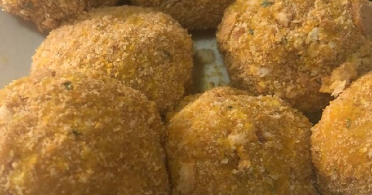 طريقة عمل كرات الدجاج بحشوة الجبن على اصولها بطريقة سهلة وسريعة من Om ...