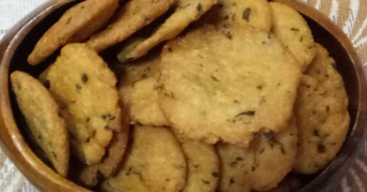 Multigrain Methi Matthi Recipe by Vimmi Bhatia - Cookpad