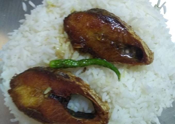 Fried hilsha fish Recipe by Jit Chakraborty - Cookpad