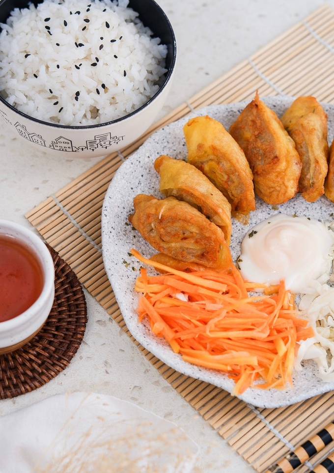 Resep Egg Chicken Roll oleh Kulniyasally - Cookpad