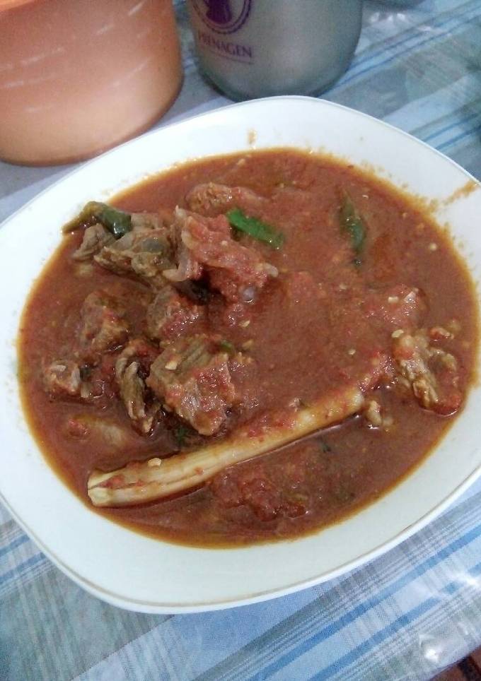 Resep Daging sapi tumis cabe merah oleh yoesoesi afdal - Cookpad