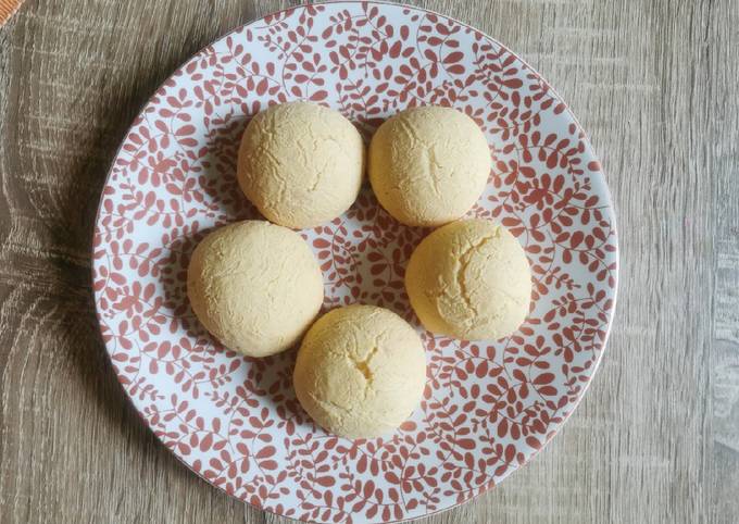 Resep Roti mochi keju mini oleh Regina - Cookpad