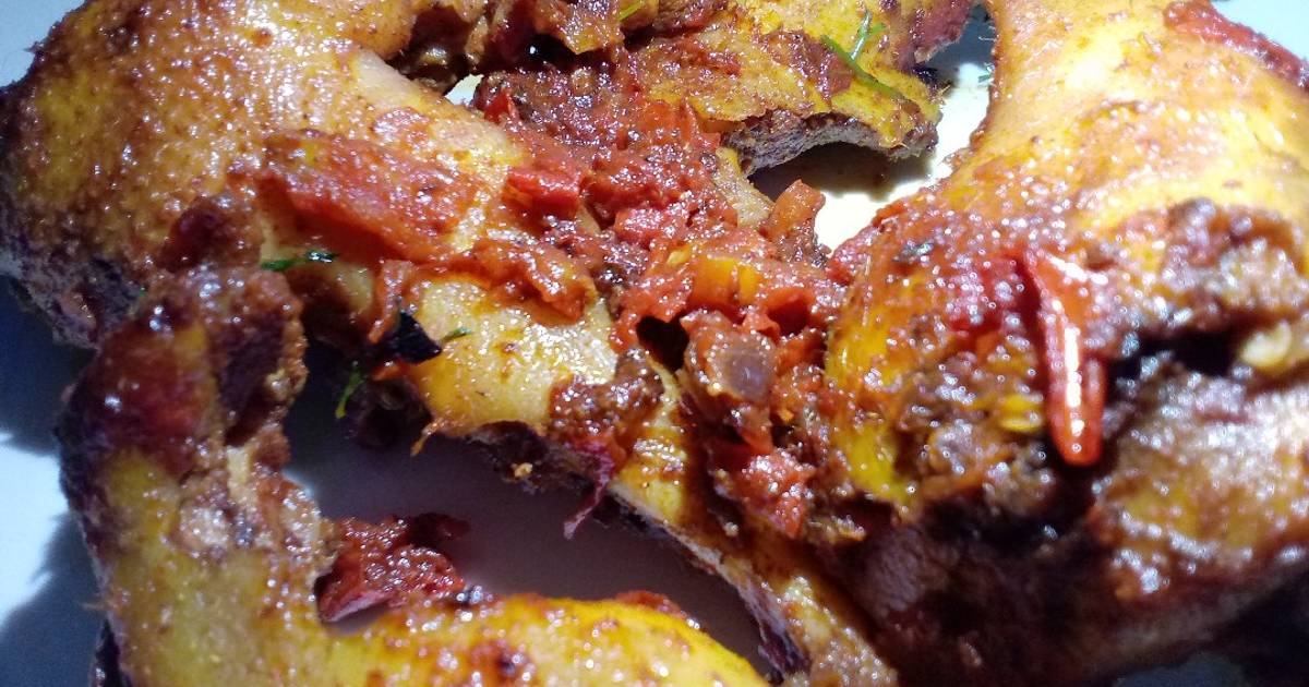 Wet fried chicken Recipe by Beryl otieno - Cookpad