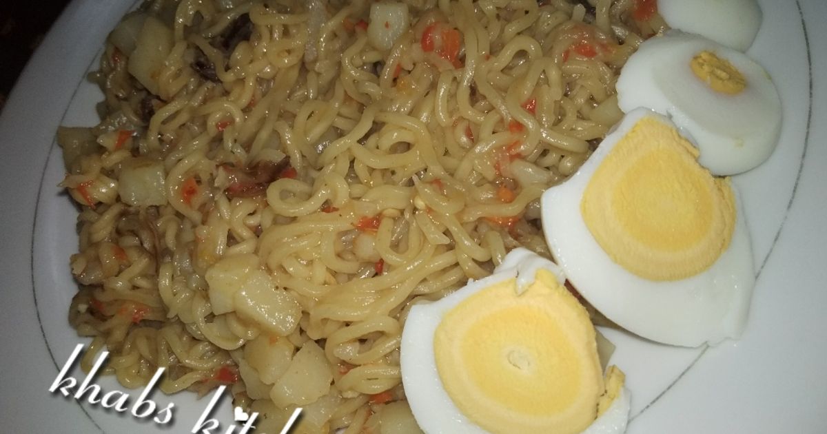 Indomie With Potato And Dried Fish Recipe by Khabs kitchen - Cookpad