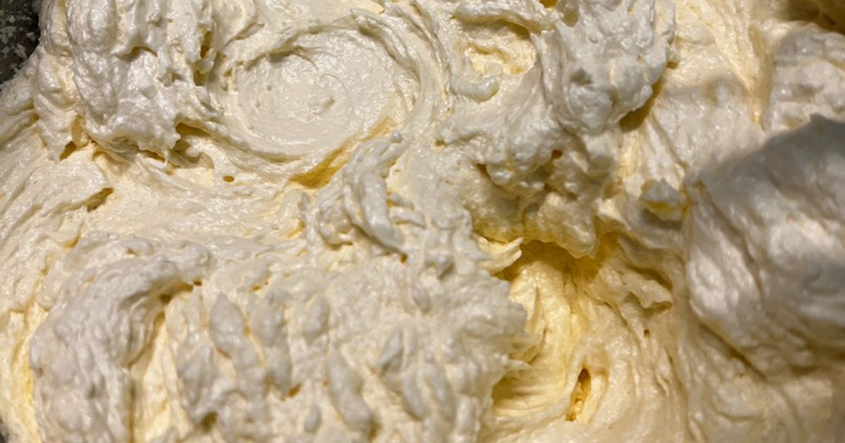 Resep Butter Cream Olesan Roti Sisir oleh Onny - Cookpad