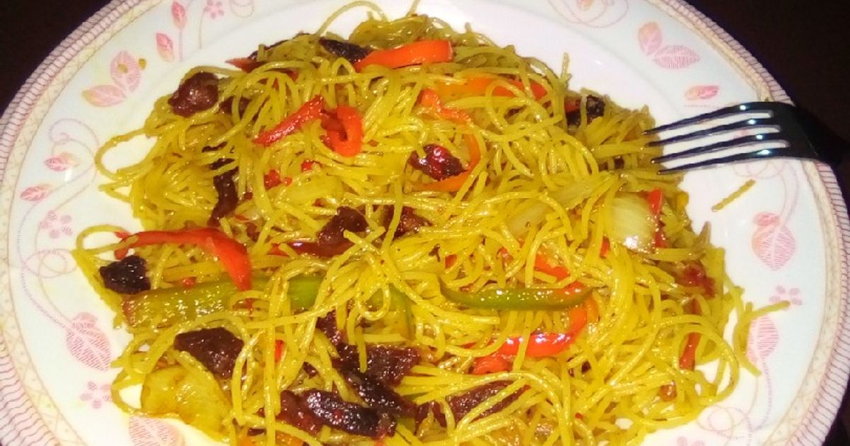 Fried Spaghetti Recipe by Rabi'@ Cuisine - Cookpad