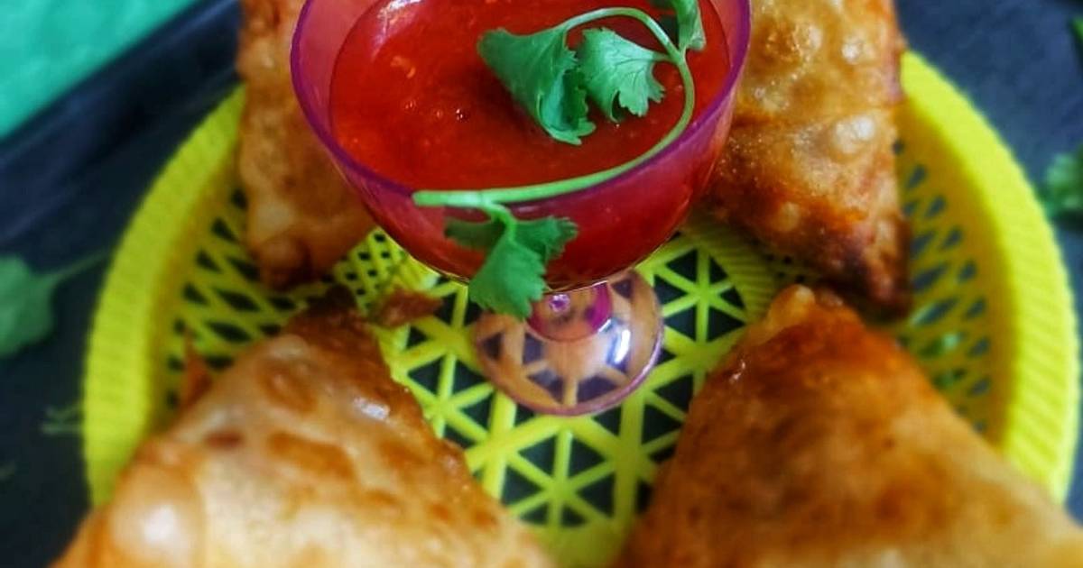 BBQ chicken samosa Recipe by Maha Faraz - Cookpad