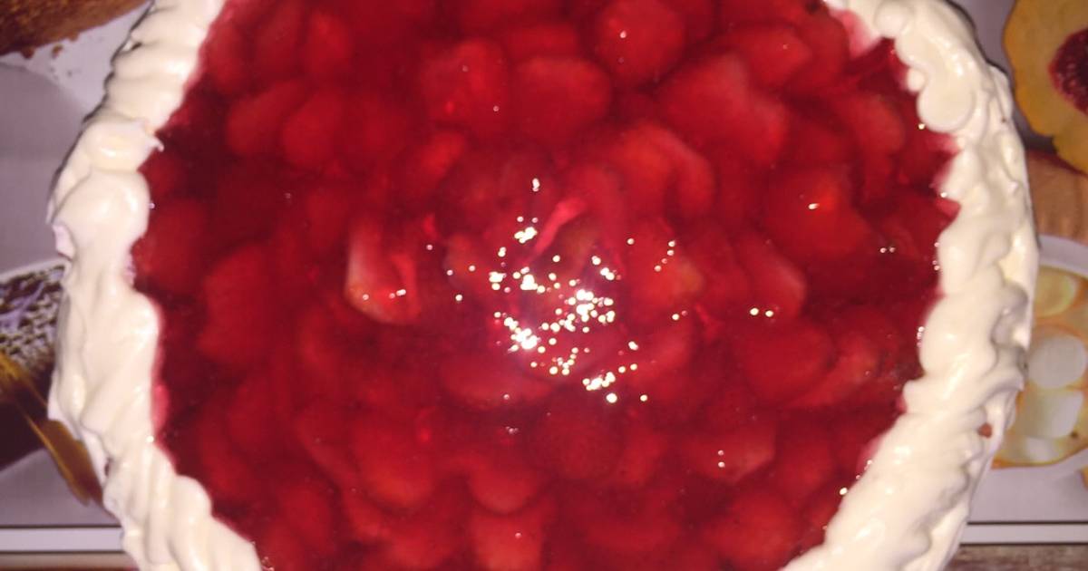 Tarta de frutilla 🍓 Rica y Fácil Receta de Michelle Macchi- Cookpad