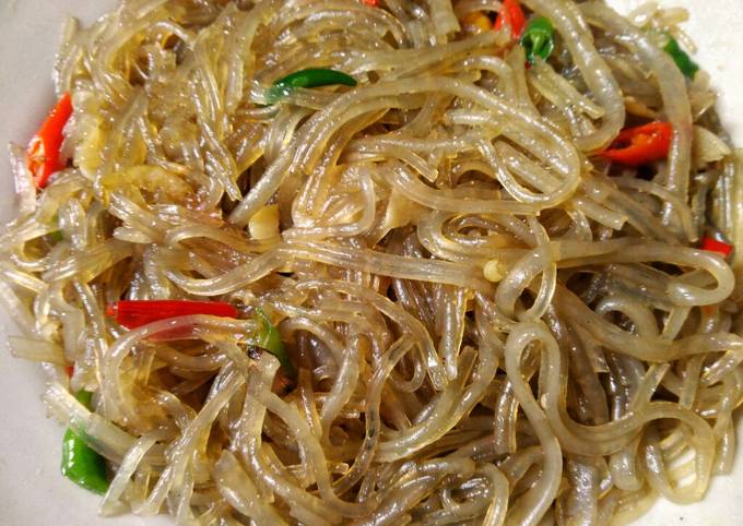 Resep Sohun Goreng Pedas (Spicy Stir-Fried Mung Bean Noodles) oleh H ...