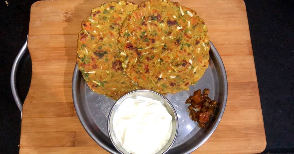 Sorghum masala roti Recipe by Bhavisha Hirapara - Cookpad
