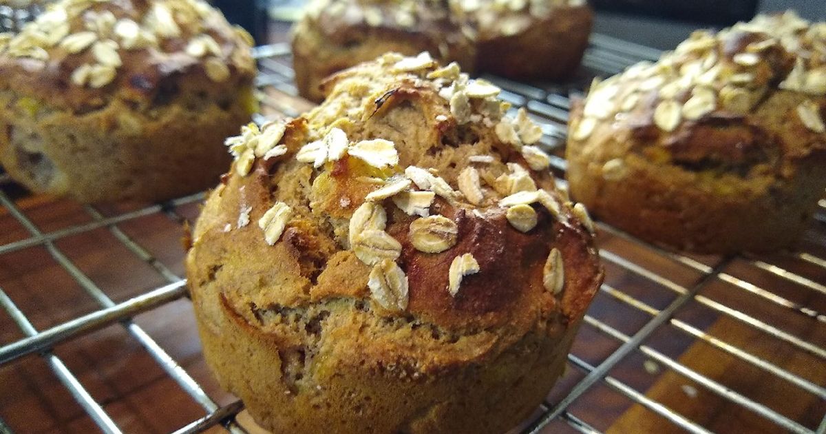 Jumbo & Extra Fluffy Gluten Free Banana Breakfast Muffins Recipe by ...